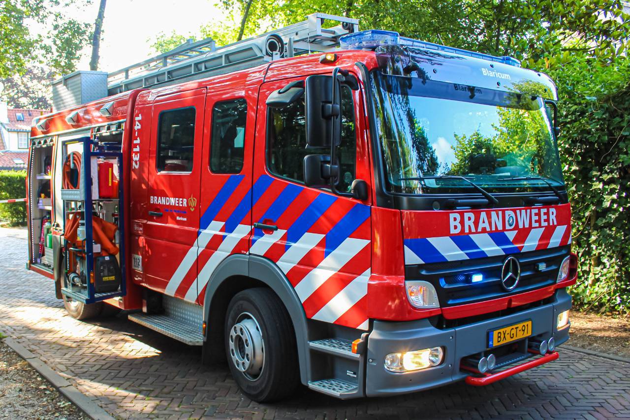 Middelbrand in Bussum op Imkerweg