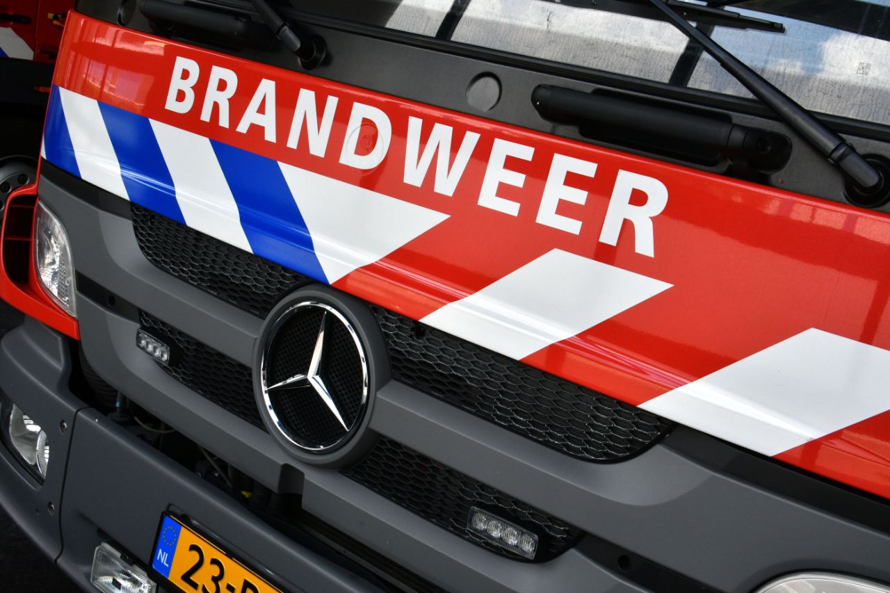 Zeer grote brand op Belgiëlaan in Haarlem | 13 mei 2025 00:29 ...